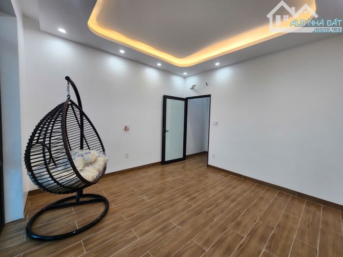 Nhà 3 tầng đầy đủ công năng. Xây độc lập tại Vân Tra- An Đồng.. - 17674236