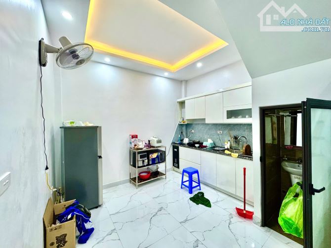 Bán nhà 3 tầng dân xây độc lập Đình Đông, Lê Chân, Hải Phòng - 17863212