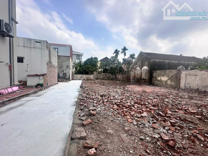 Bán 50m thổ cư siêu đẹp. Sát vin 2,3. Giá tốt - 16507991