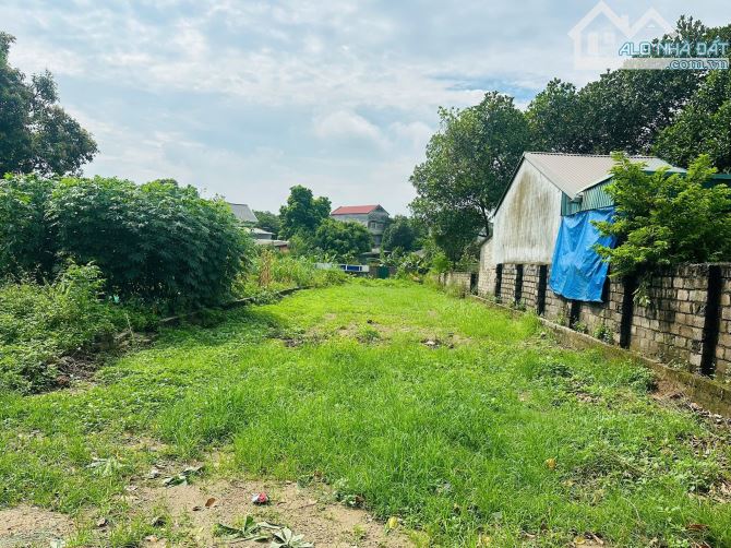 Bán 400m2 đất thích hợp làm nhà vườn tại Kim Sơn Sơn Tây, cách TL416 400m, giá hơn 6tr/m2 - 17161110