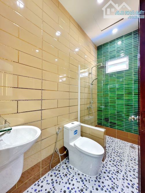 CĂN GÓC 2 MẶT TIỀN TRỤC CHÍNH HẺM 7A9 NGUYỄN VĂN LINH AN CƯ ,KINH DOA ...