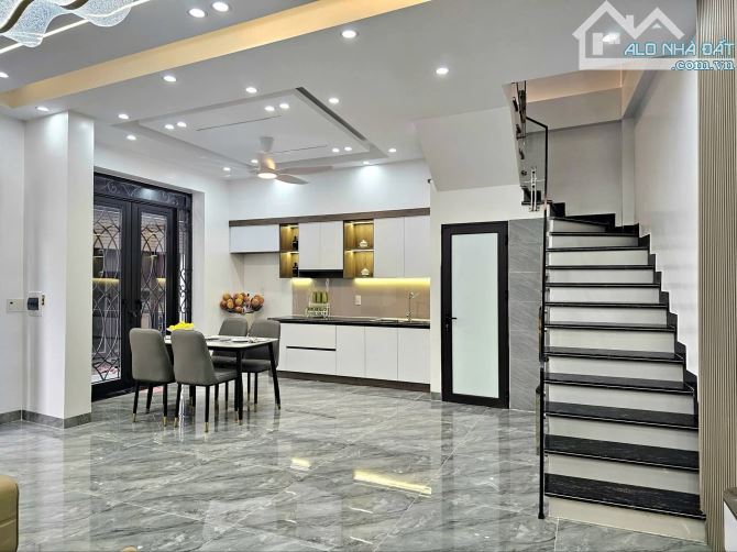 Bán nhà 4 tầng trong ngõ Miếu 2 Xã - 18435985