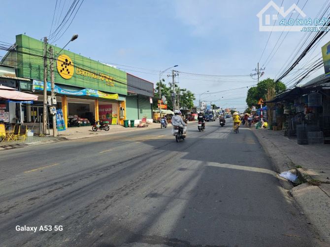 BÁN ĐẤT+NHÀ MẶT TIỀN TL835A PHƯỚC LỢI, BẾN LỨC. ĐANG CHO BÁCH HÓA XANH ...